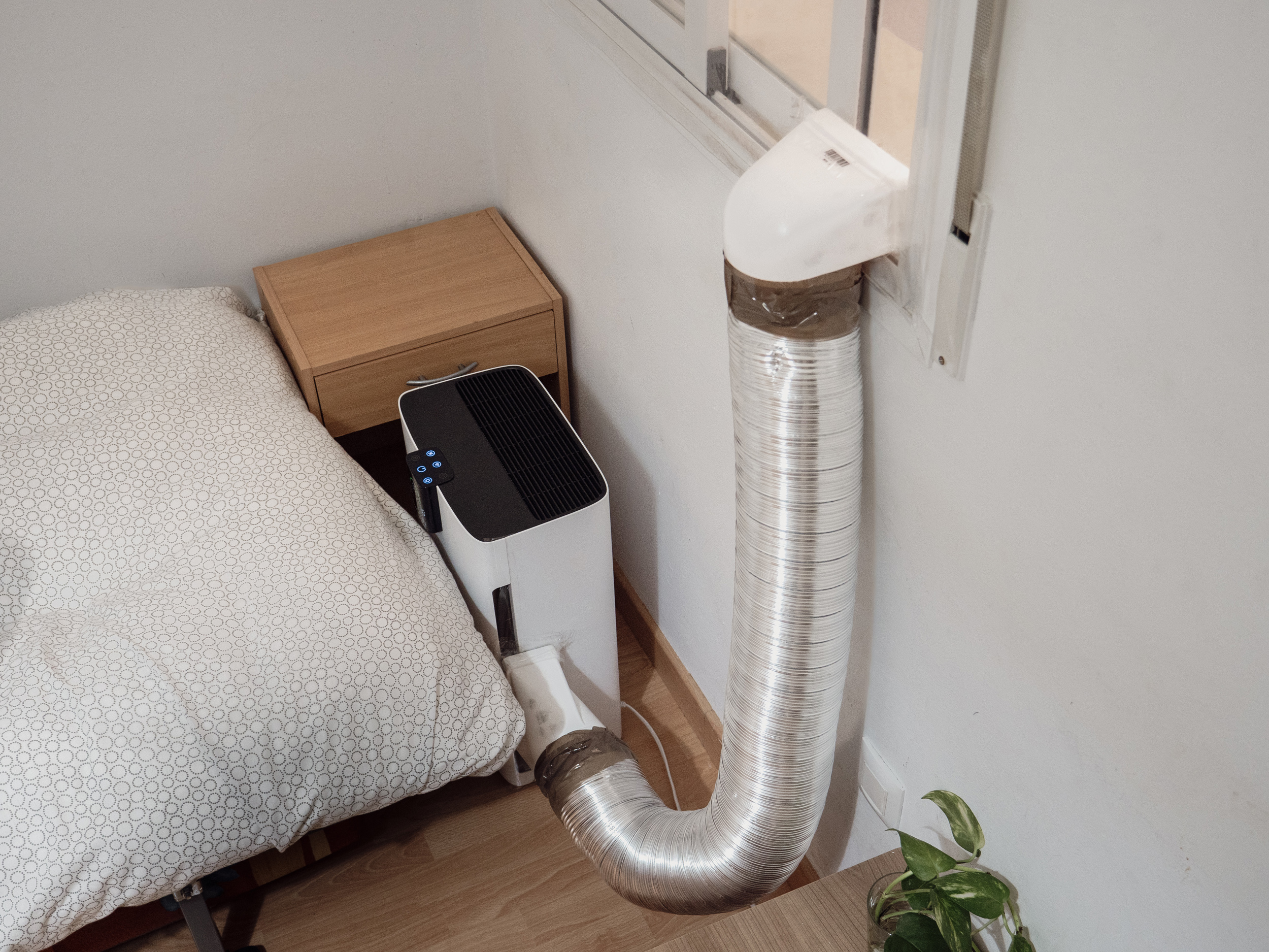 A DIY Ventilation Solution for Renters – See The Air