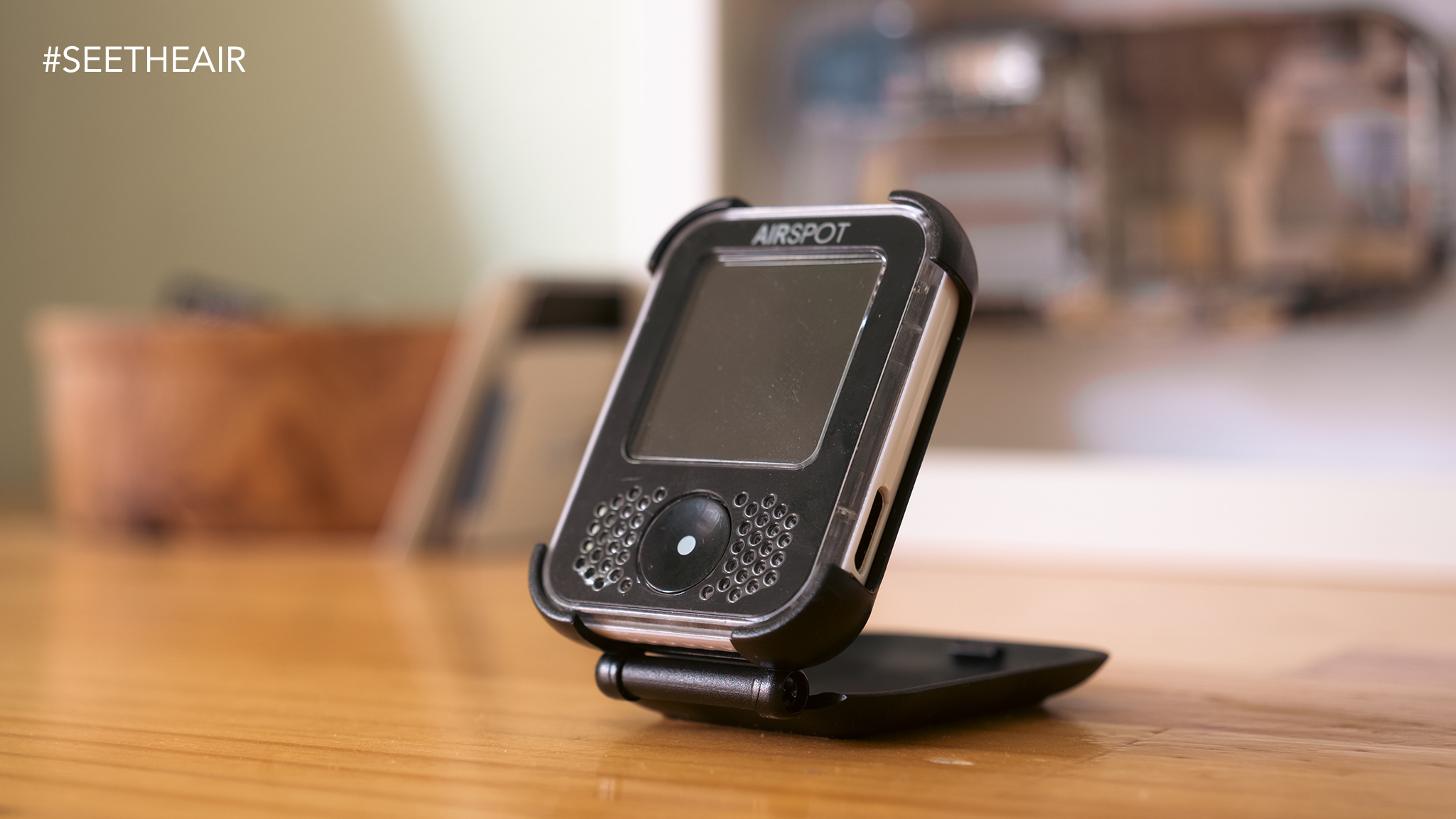 AirSpot Review: The Wearable CO2 Monitor That Delivers Real-Time ...